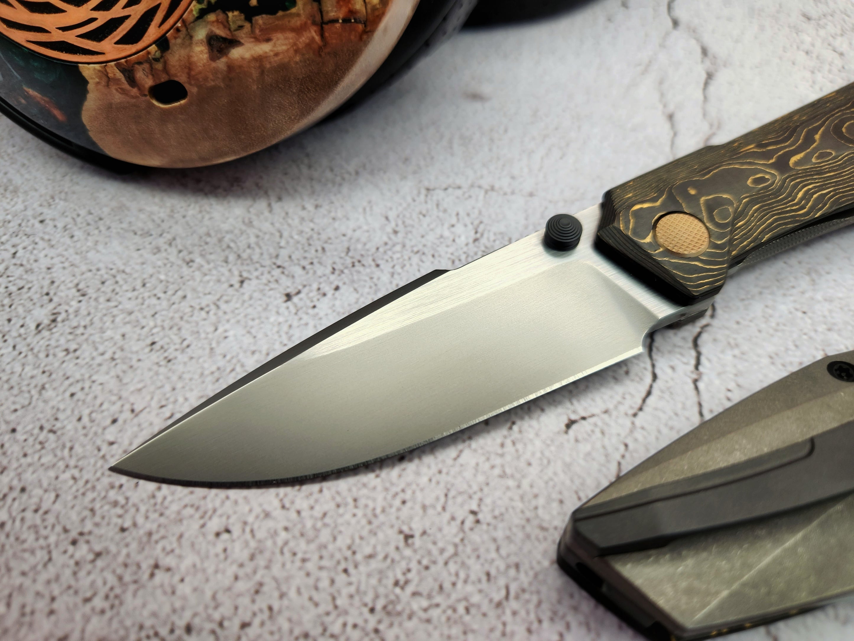 Raiden - Gold Camo CF 'Special Grade' – Null K&T LLC